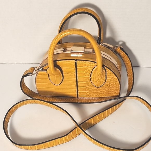 Topshop | Bags | Cute Small Topshop Convertible Crossbody Bag Mustard ...